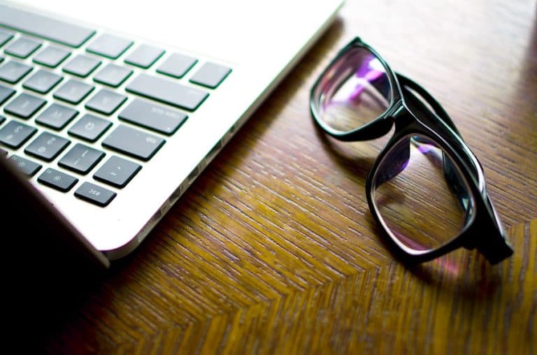 The 10 Best Gaming Glasses: Bye-Bye Eye Fatigue | HGG