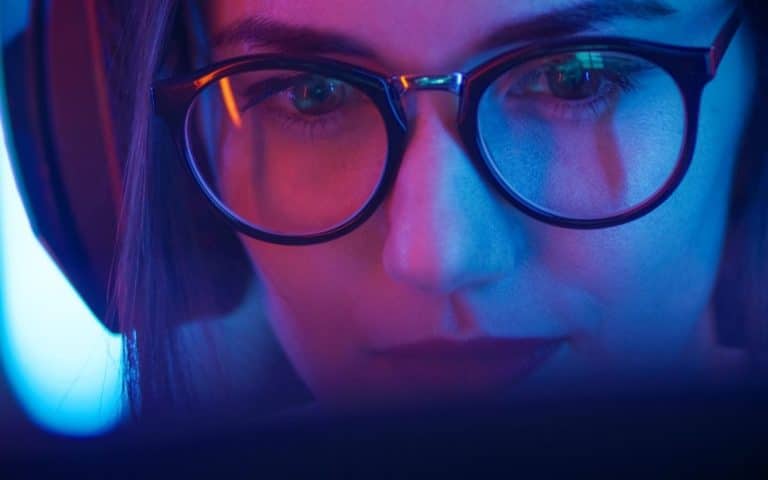 The 10 Best Gaming Glasses: Bye-Bye Eye Fatigue | HGG